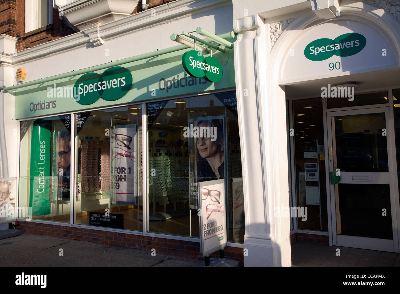 Specsavers hi-res stock photography and images - Alamy