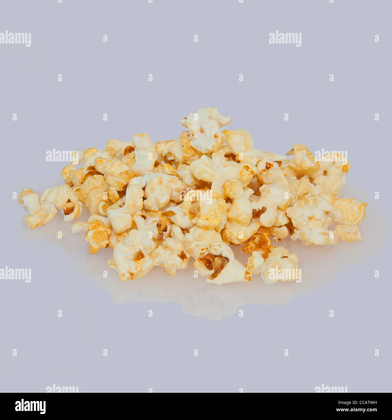 Bunch popcorn hi-res stock photography and images - Alamy