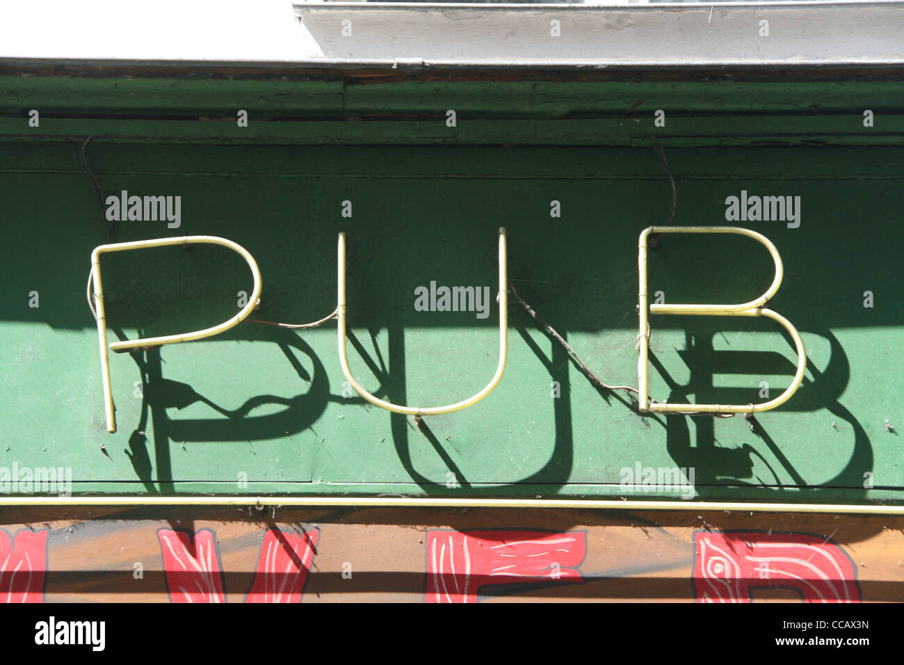 neon pub sign notice Stock Photo - Alamy