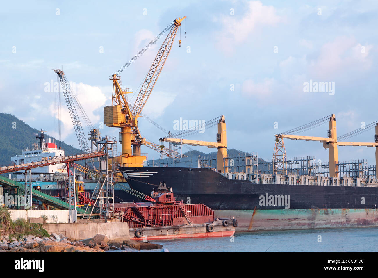 dock basin at sea bay Stock Photo - Alamy