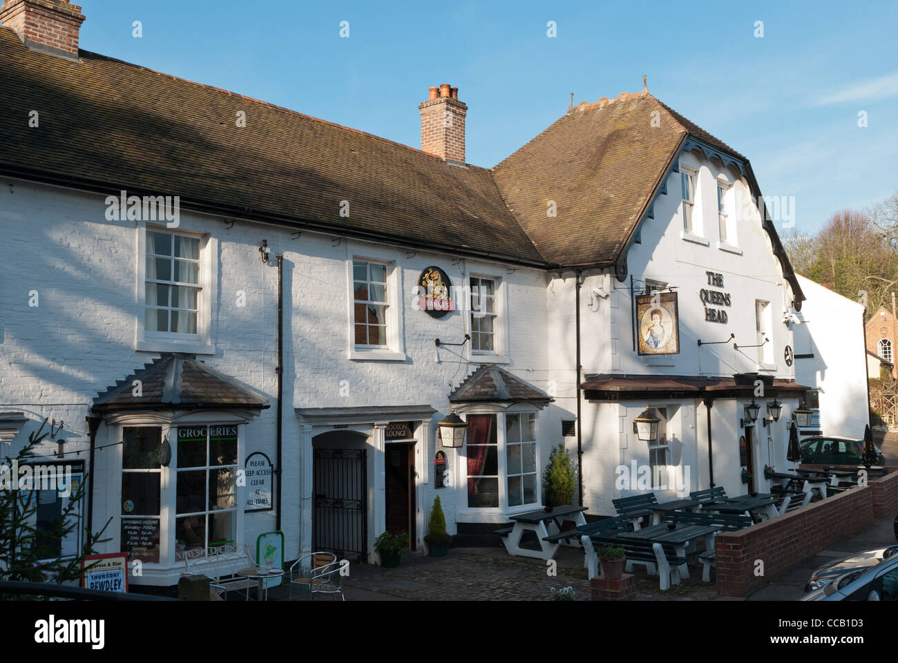 Queen's Head public house in the worcestershire village of Wolverley ...
