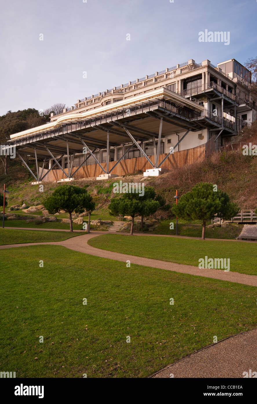 Leas cliff hall folkestone kent hi-res stock photography and images - Alamy