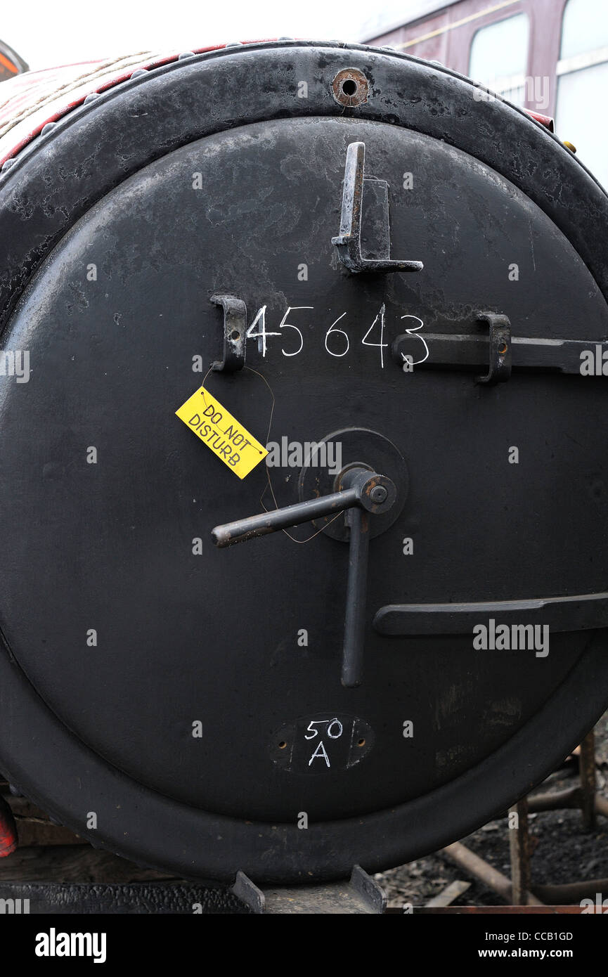 Front of locomotive hi-res stock photography and images - Alamy