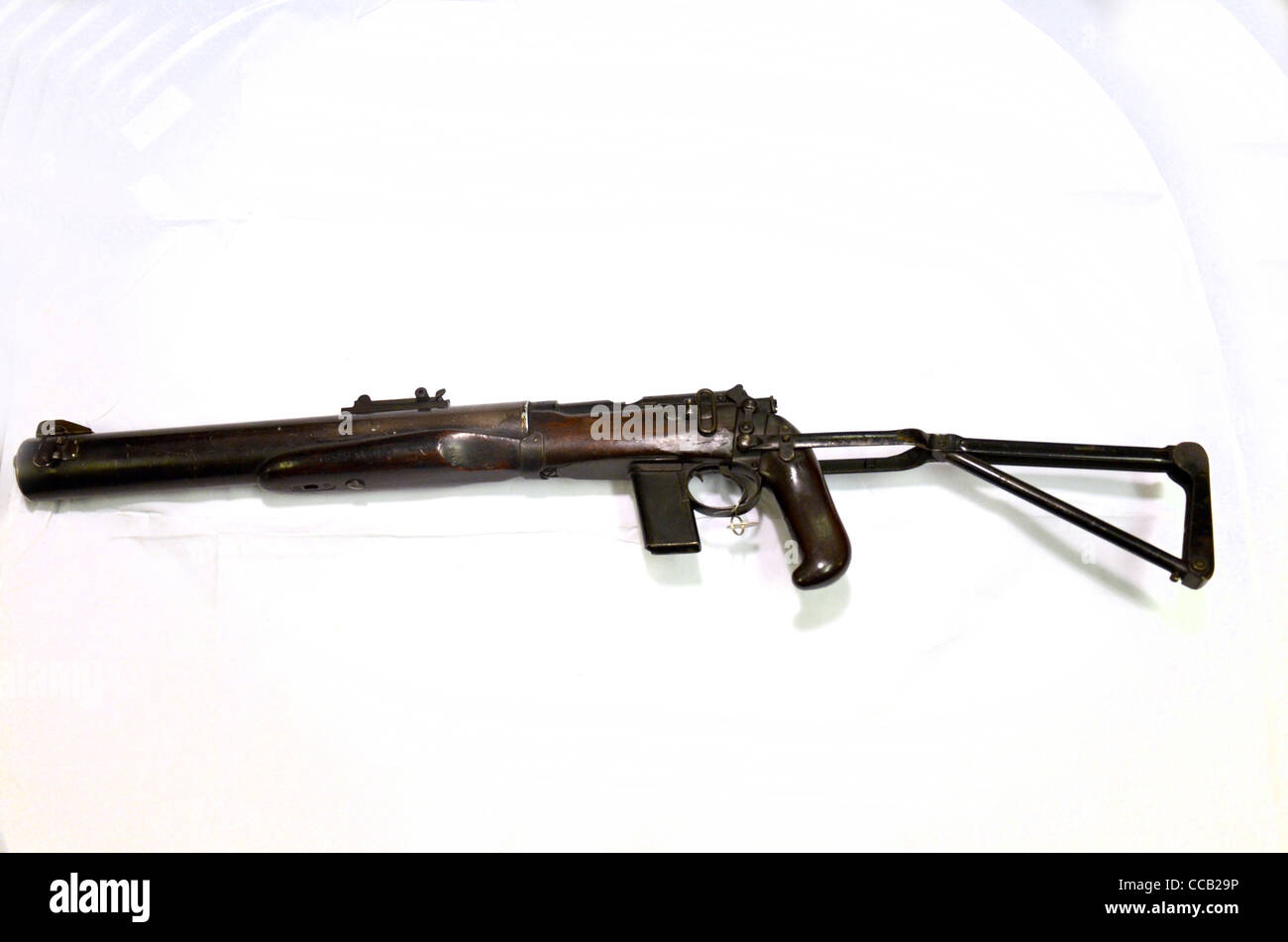 De Lisie Silenced Rifle British .45in 1943 folding stock special De ...