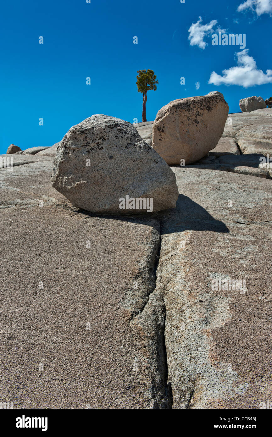 Granite fissure highway 120 tioga pass road yosemite national park hi ...