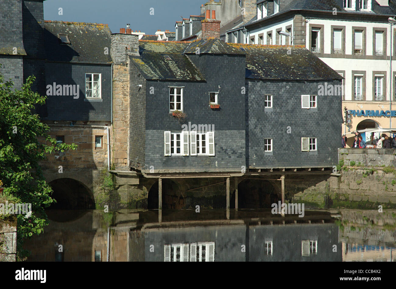 Pont de Rohan, the upstream side. Landerneau, Finistère, Bretagne ...
