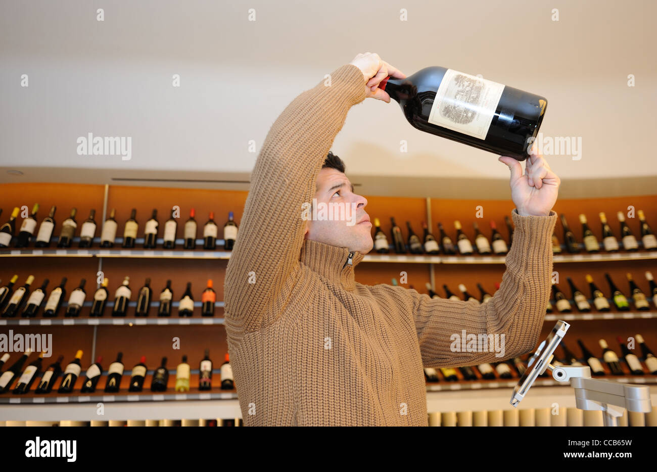 Chateau lafite rothschild hi-res stock photography and images - Alamy