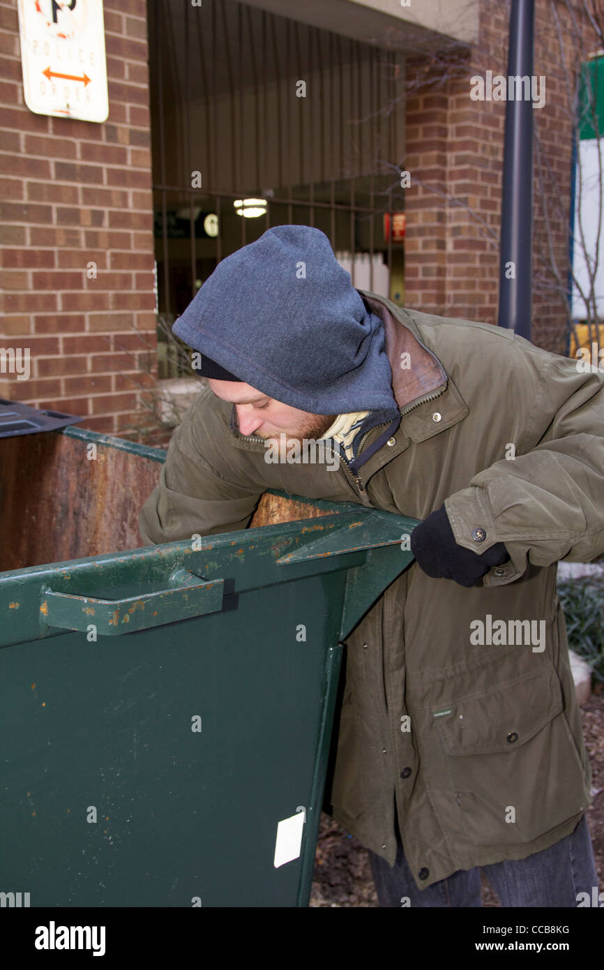 Garbage dumpster hi-res stock photography and images - Alamy