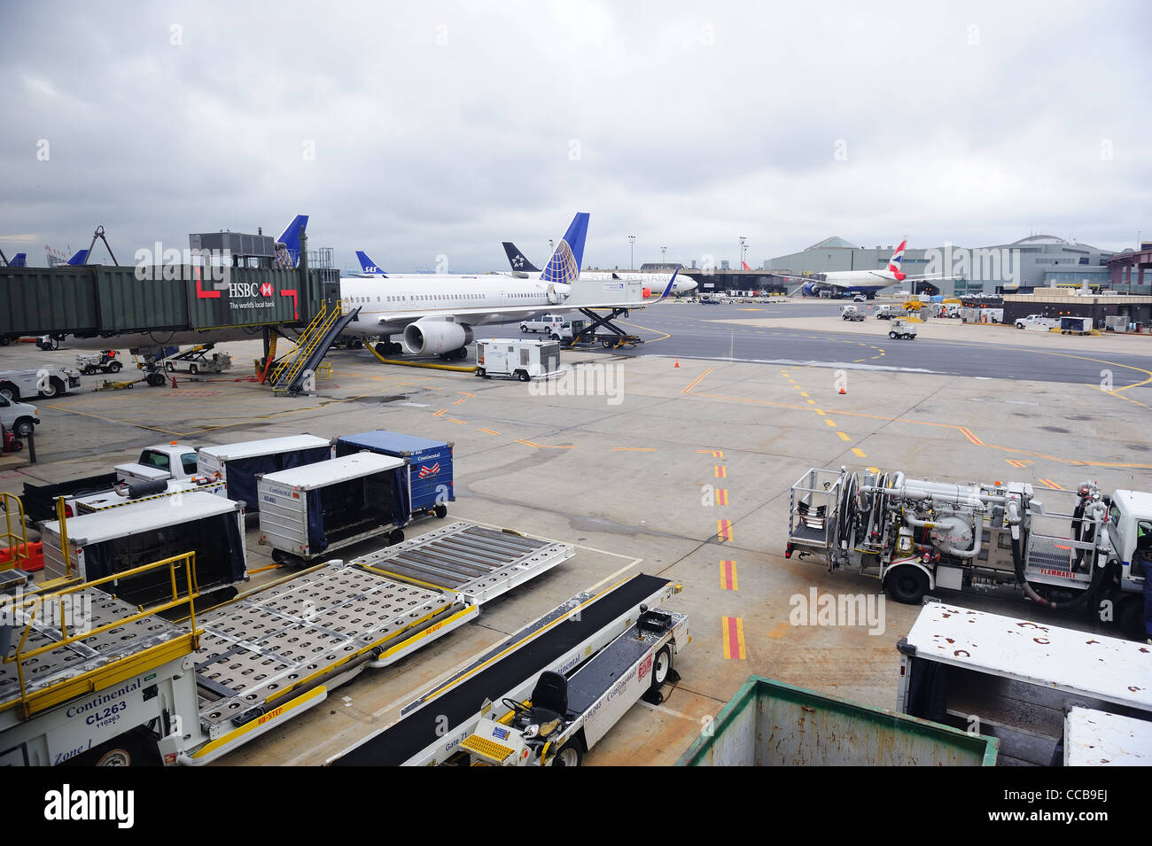 Newark international airport hi-res stock photography and images - Alamy