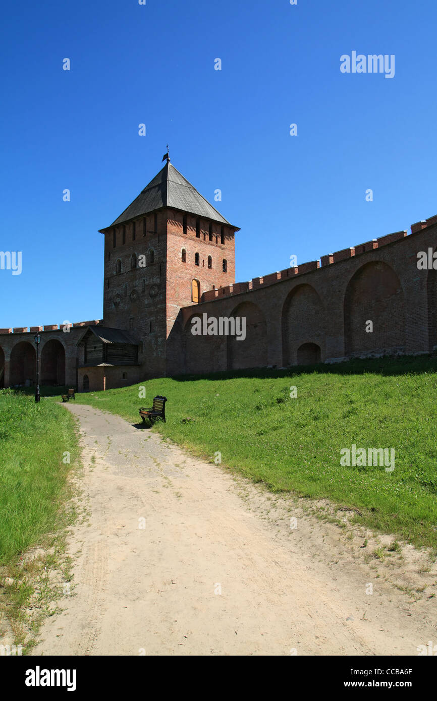 Battlement wall hi-res stock photography and images - Alamy