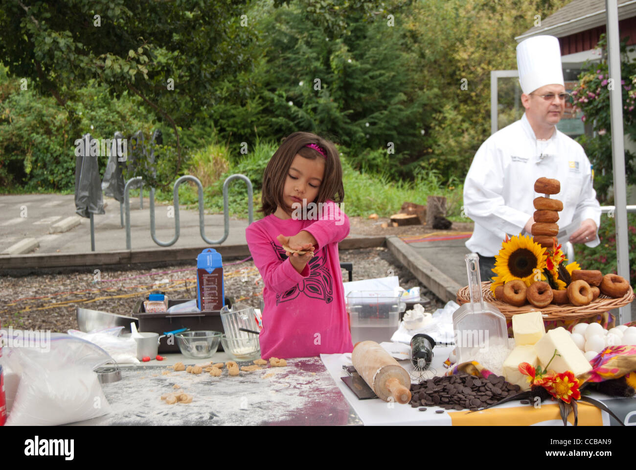 Cooking demonstration during hi-res stock photography and images - Alamy