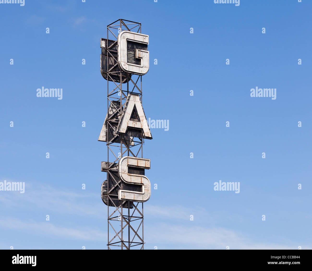 Vintage gas station hi-res stock photography and images - Alamy