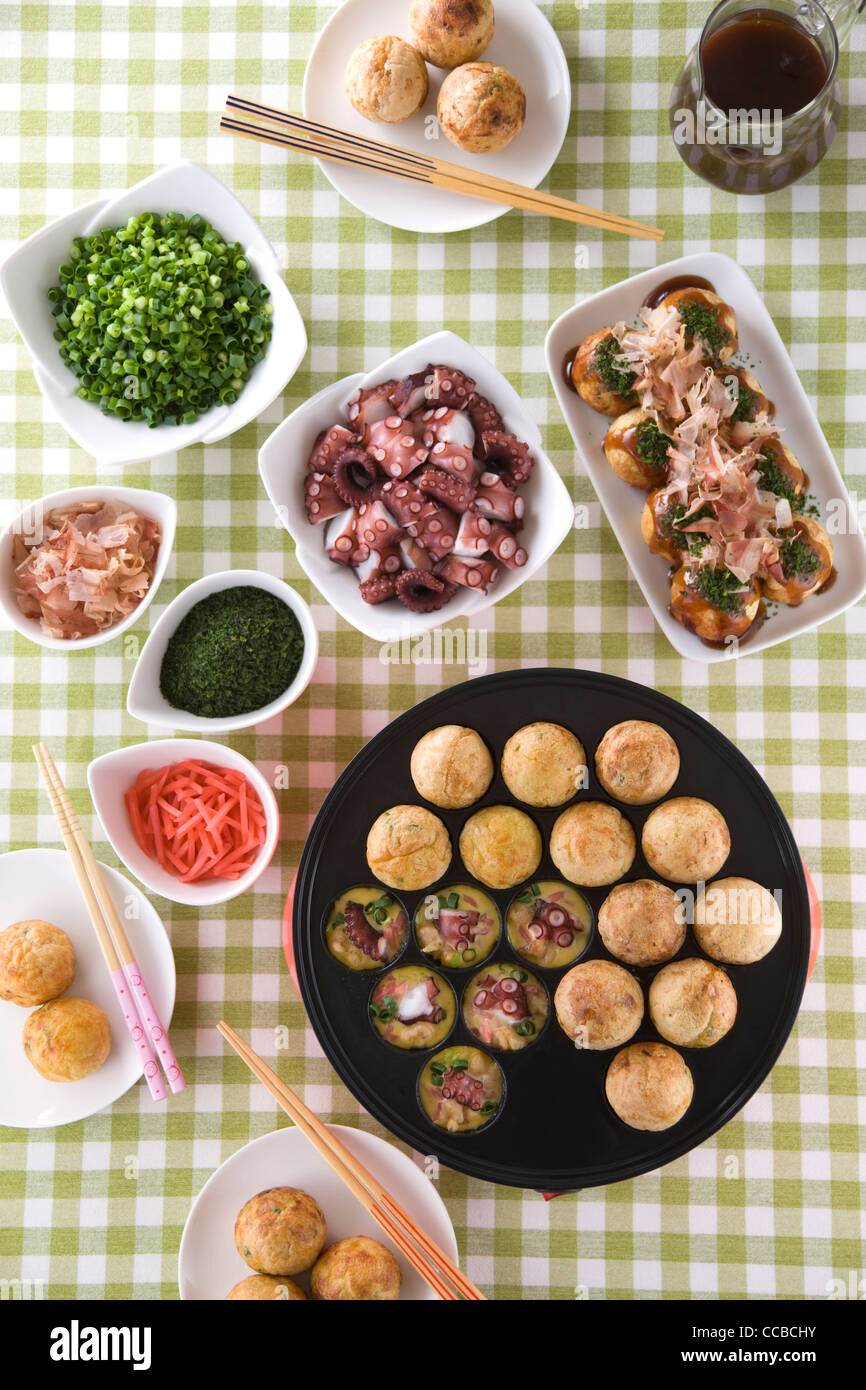 Octopus ball hi-res stock photography and images - Alamy