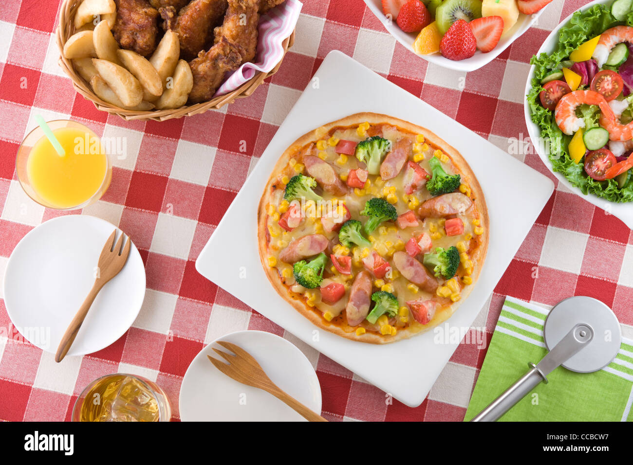 Italian buffet hi-res stock photography and images - Alamy
