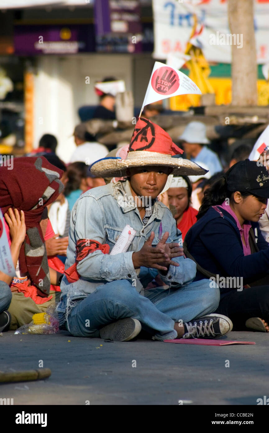 Free thai movement hi-res stock photography and images - Alamy