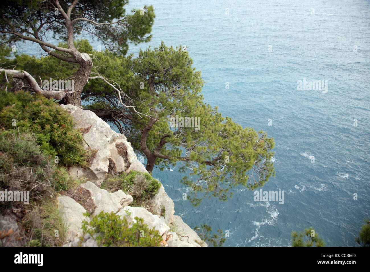 Pictorial blue Adriatic sea Stock Photo - Alamy