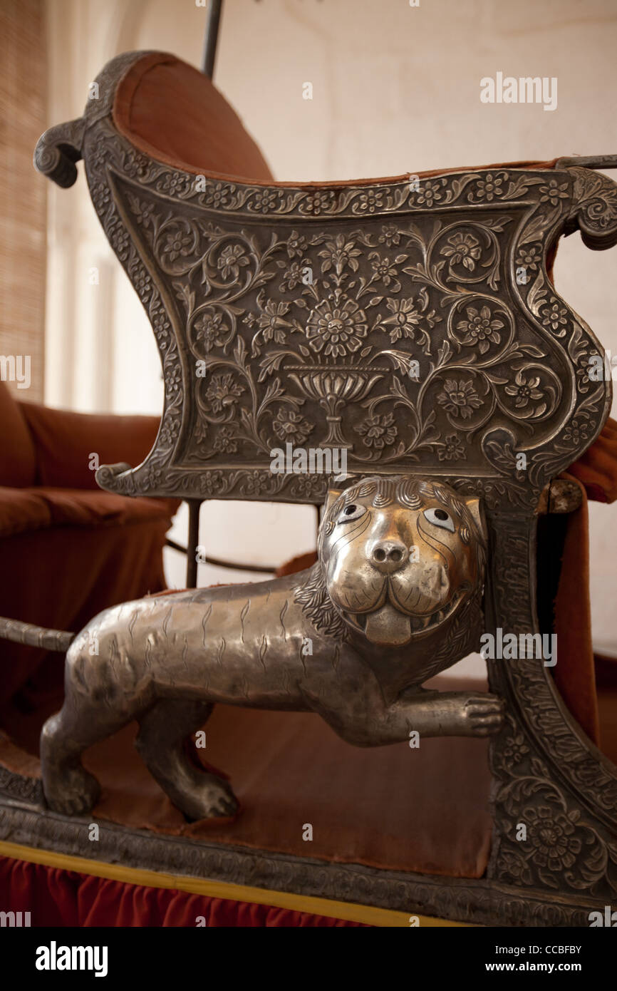 Galleries around Shringar Chowk exhibit elephant howdahs and Royal ...