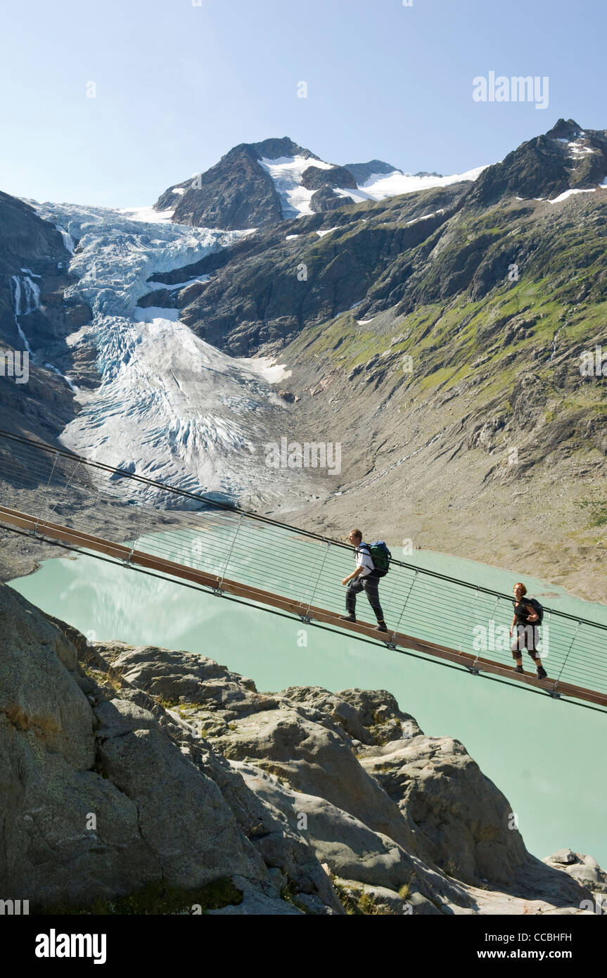 trift suspension bridge, trift glacier, switzerland Stock Photo - Alamy