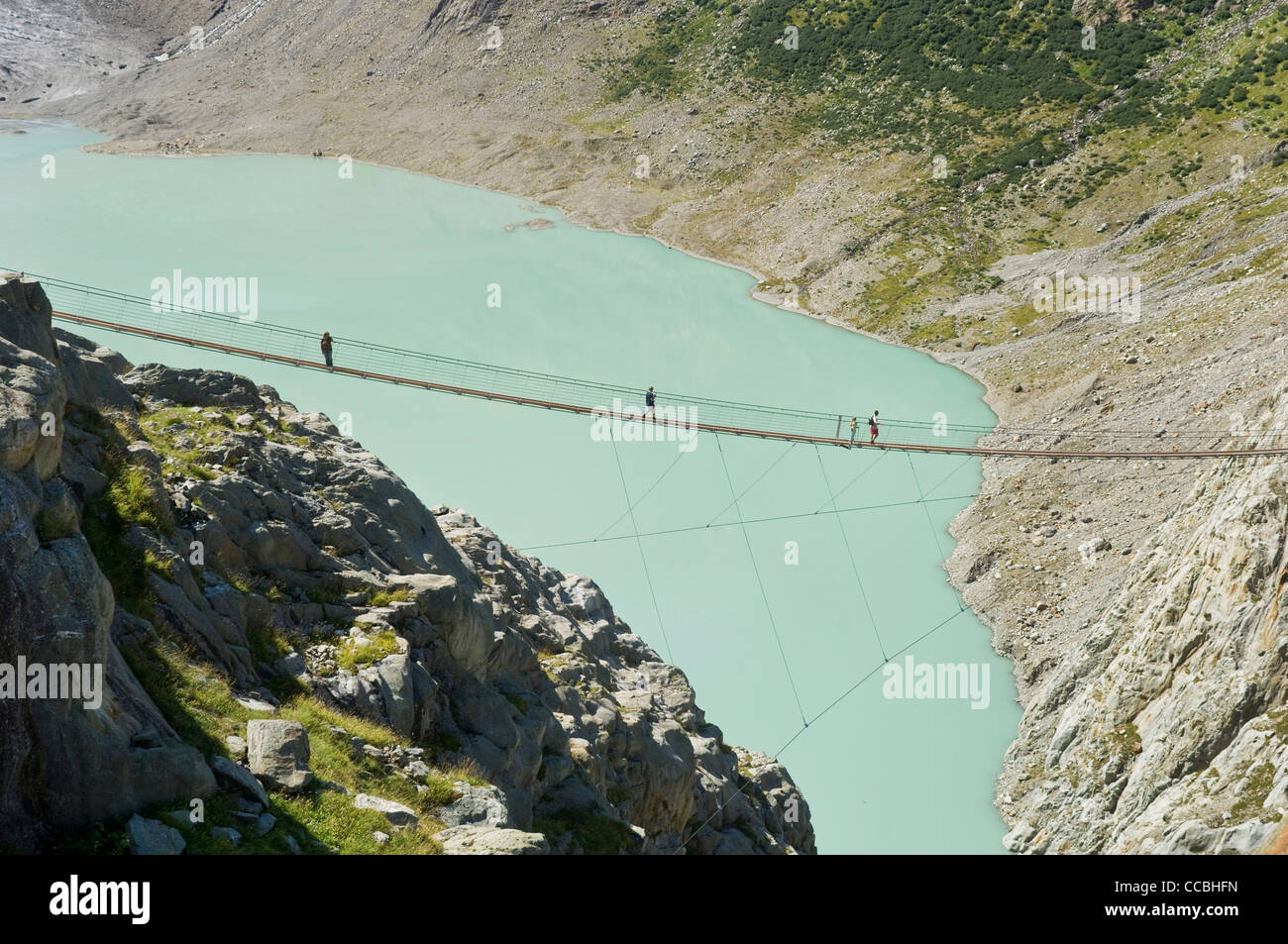 trift suspension bridge, trift glacier, switzerland Stock Photo - Alamy