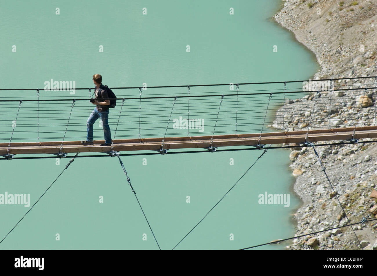 trift suspension bridge, trift glacier, switzerland Stock Photo - Alamy