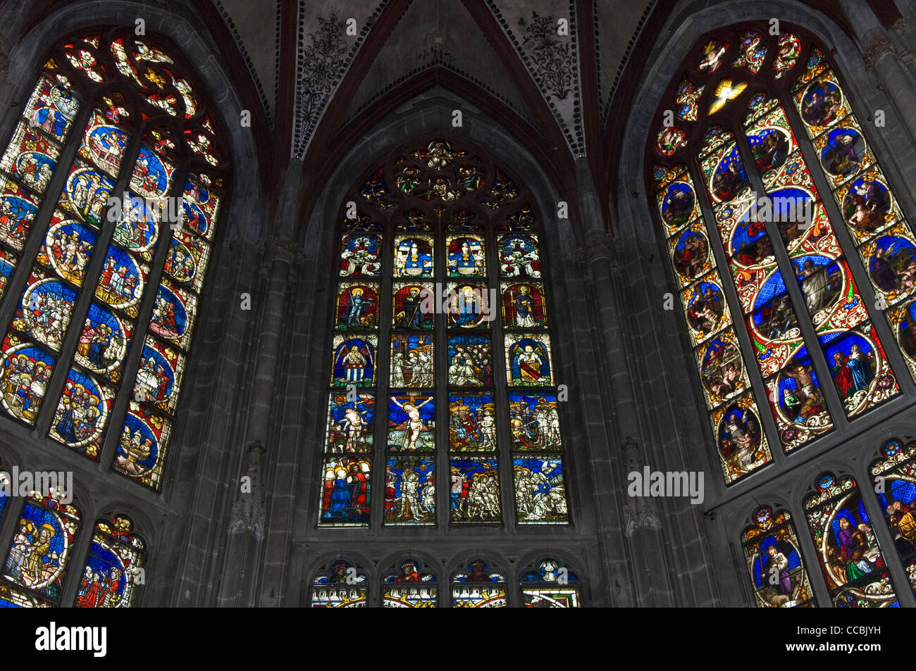 Inside bern cathedral hi-res stock photography and images - Alamy