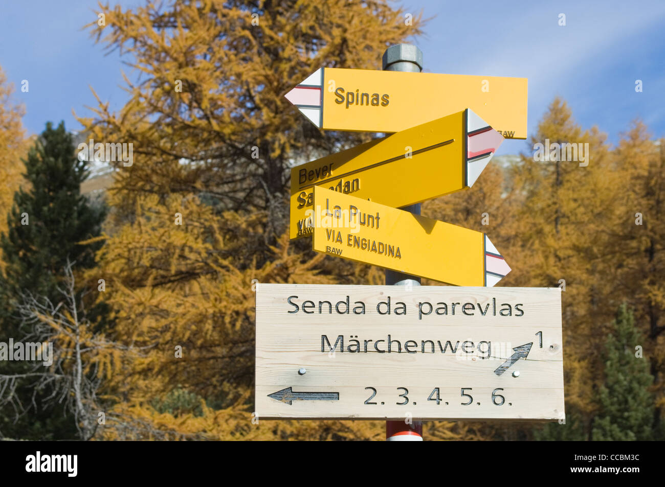 mountain signs, bever, switzerland Stock Photo - Alamy