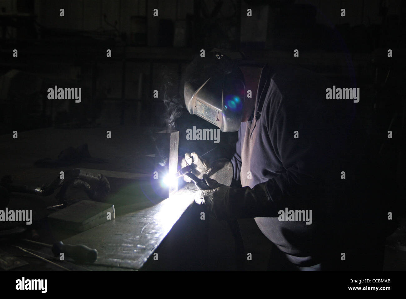 A welder at work Stock Photo - Alamy