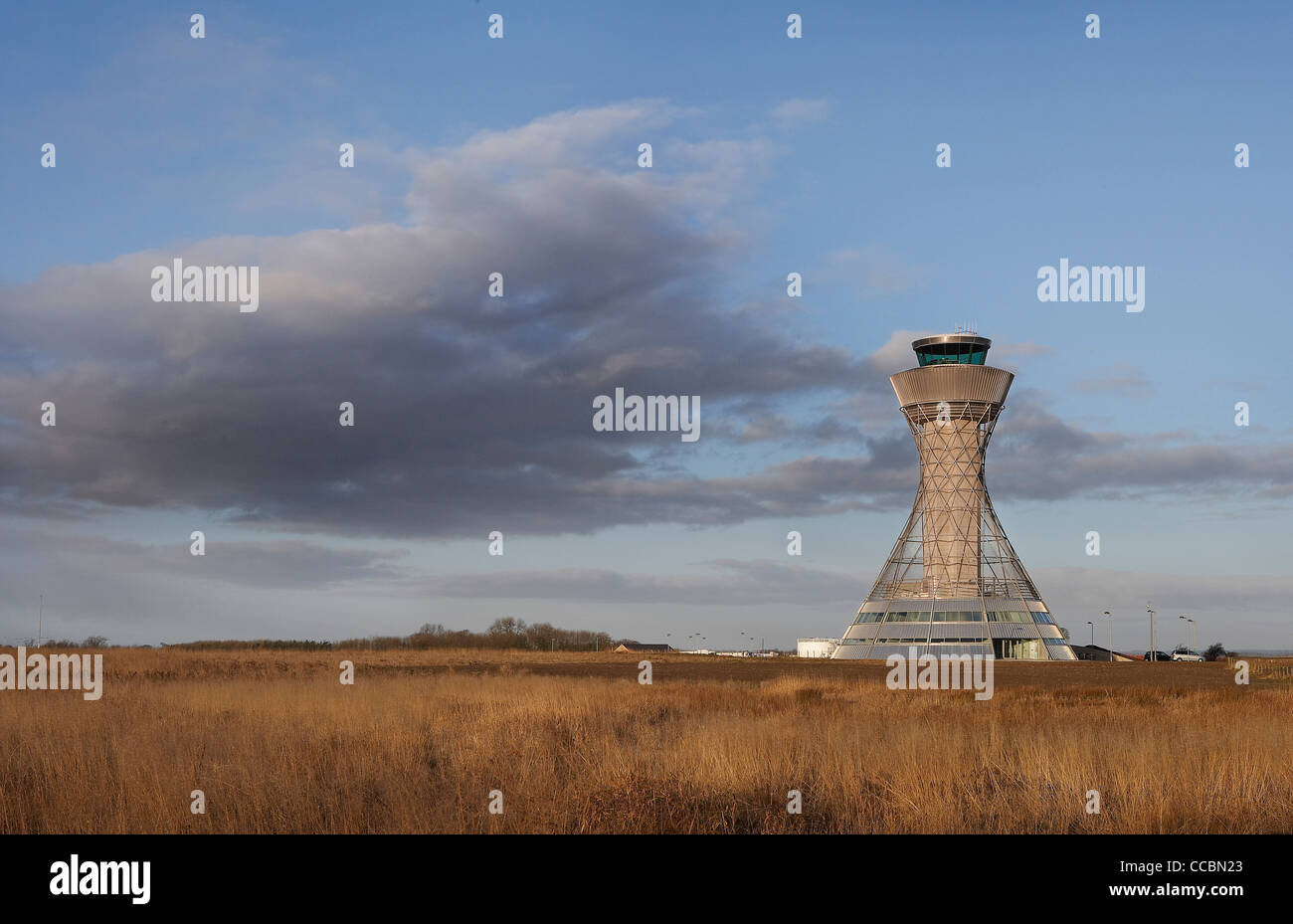 NEWCASTLE AIRPORT CONTROL TOWER SUNSET LONG SHOT Stock Photo - Alamy