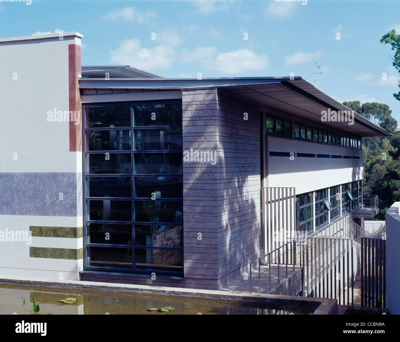 BRITISH COUNCIL OFFICES NORTH EAST ELEVATION Stock Photo - Alamy