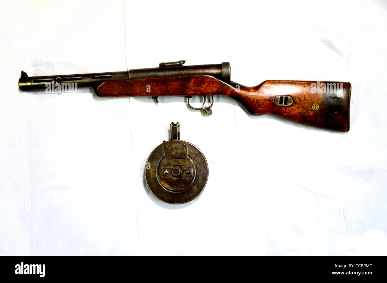 PPD Russian 7.62mm 1940 submachine gun Stock Photo - Alamy