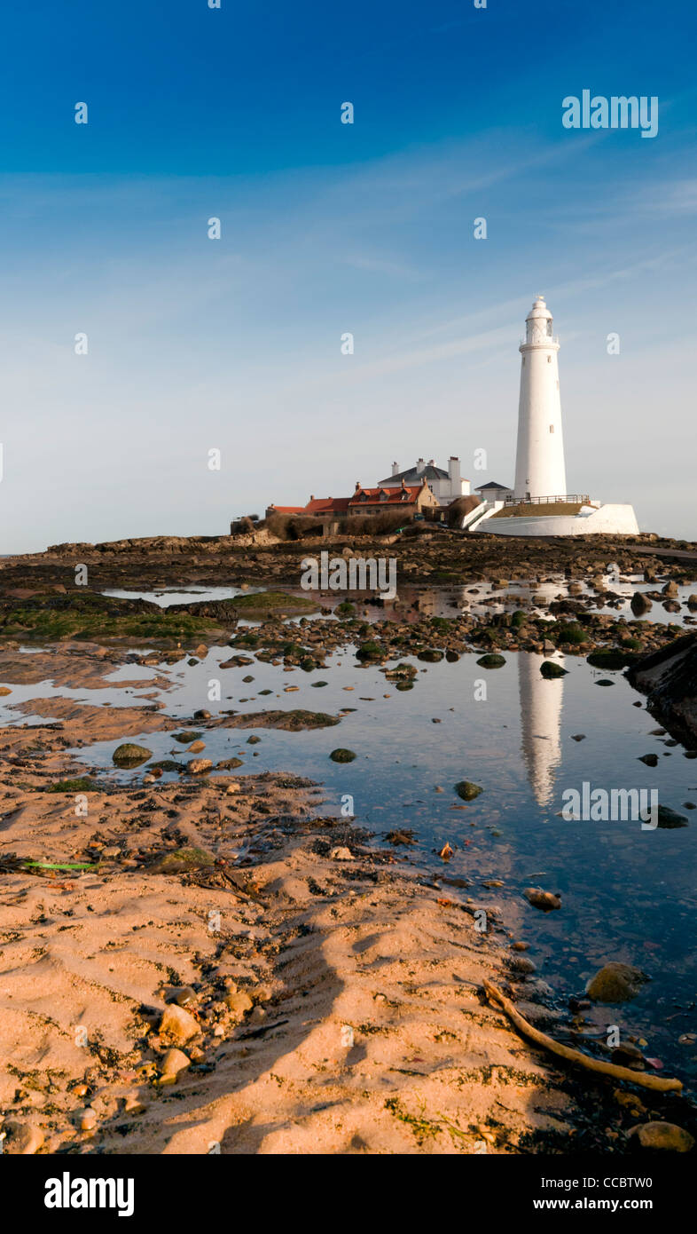 St Mary's Lighthouse Whitley Bay Stock Photo - Alamy