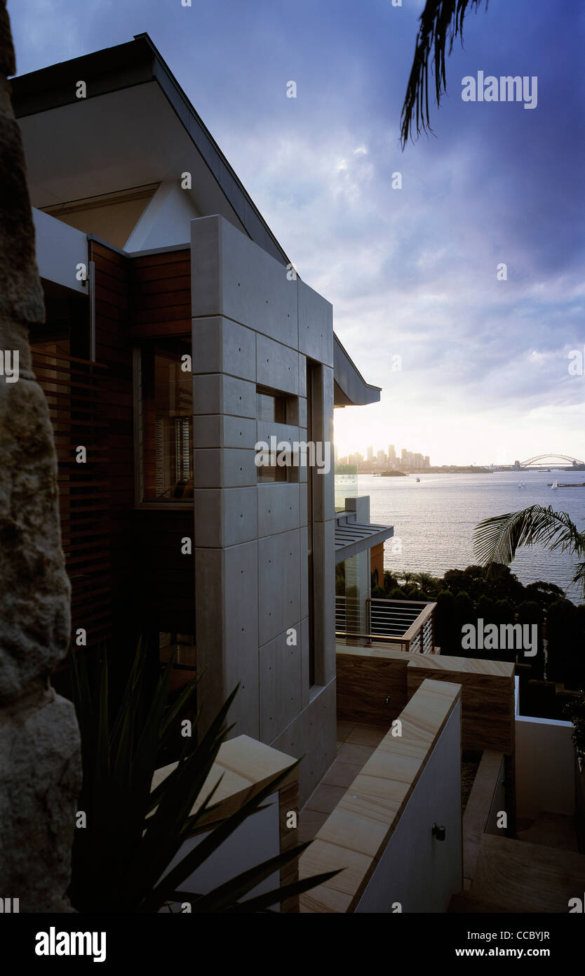 PRIVATE HOUSE SIDE OF HOUSE WITH VIEW TO HARBOUR Stock Photo - Alamy
