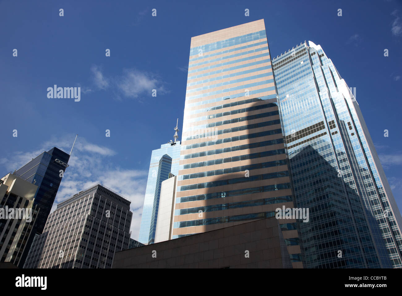 three exchange square tower with the one ifc tower hong kong hksar ...