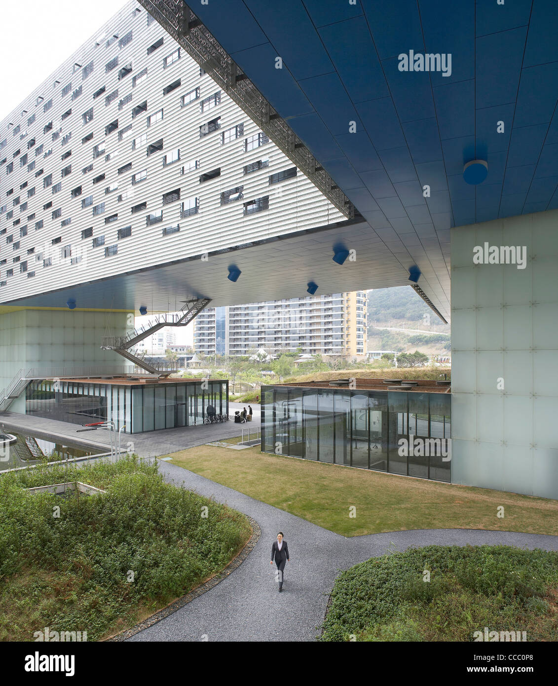 Horizontal Skyscraper - Vanke Center Hovering Over A Tropical Garden ...