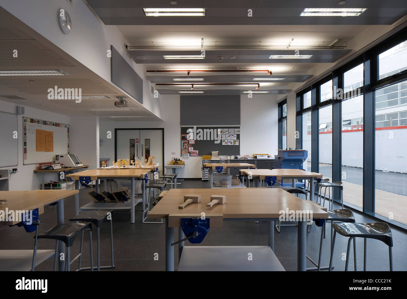 St Paul''S Way Trust School Is A Landmark Project In The Diverse London ...