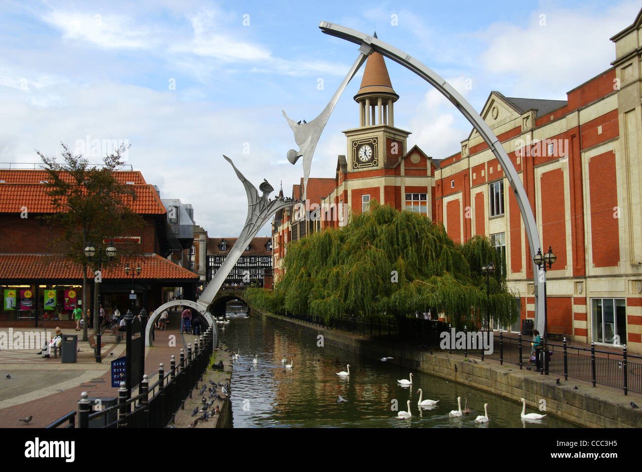 The empowerment sculpture hi-res stock photography and images - Alamy