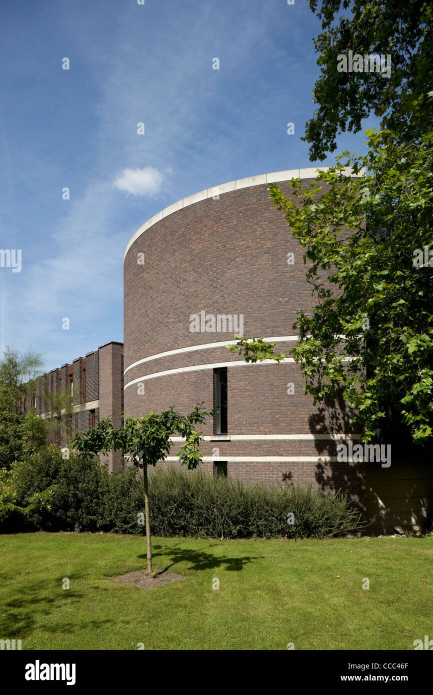 CHAPEL & NEW COURT FITZWILLIAM COLLEGE CAMBRIDGE UNIVERSITY, CAMBRIDGE ...
