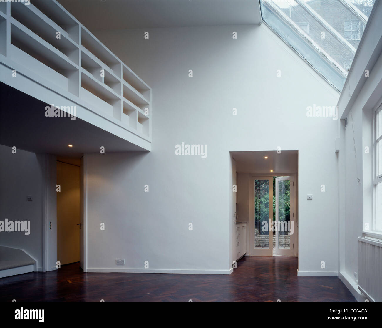 PRIVATE HOUSE EMPTY HOUSE Stock Photo - Alamy