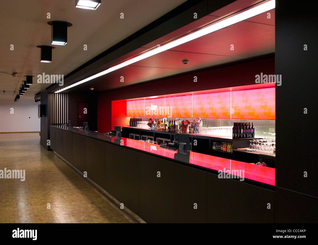 Barbican centre architect chamberlain powell hi-res stock photography ...