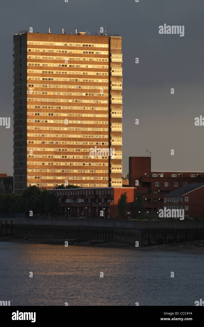 samuda estate sir john burnet tait & partners london 1967 kelson house ...