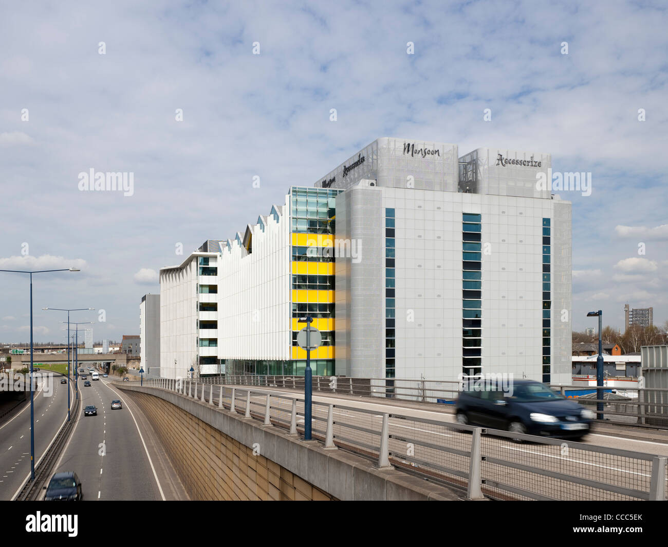 The Yellow Building, London, United Kingdom, 2008 Stock Photo - Alamy