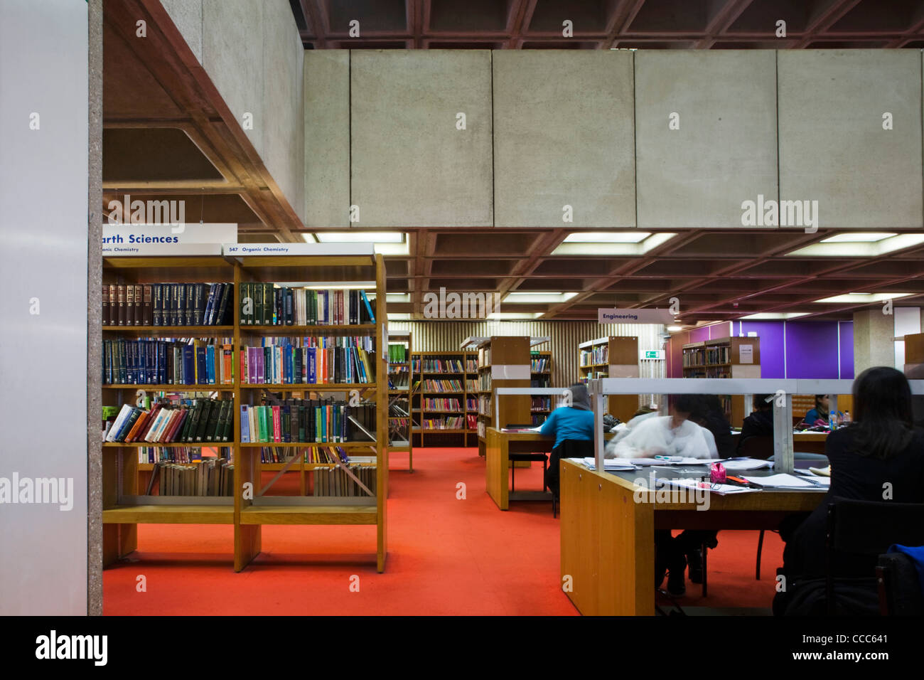birmingham central library john madin interior study area Stock Photo ...