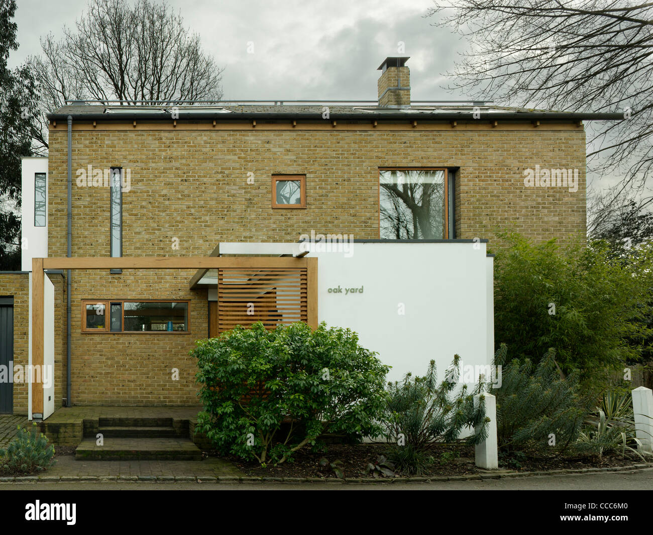 MORRISON HOUSE ALLIES AND MORRISON LONDON BLACKHEATH 2009 FRONT ...