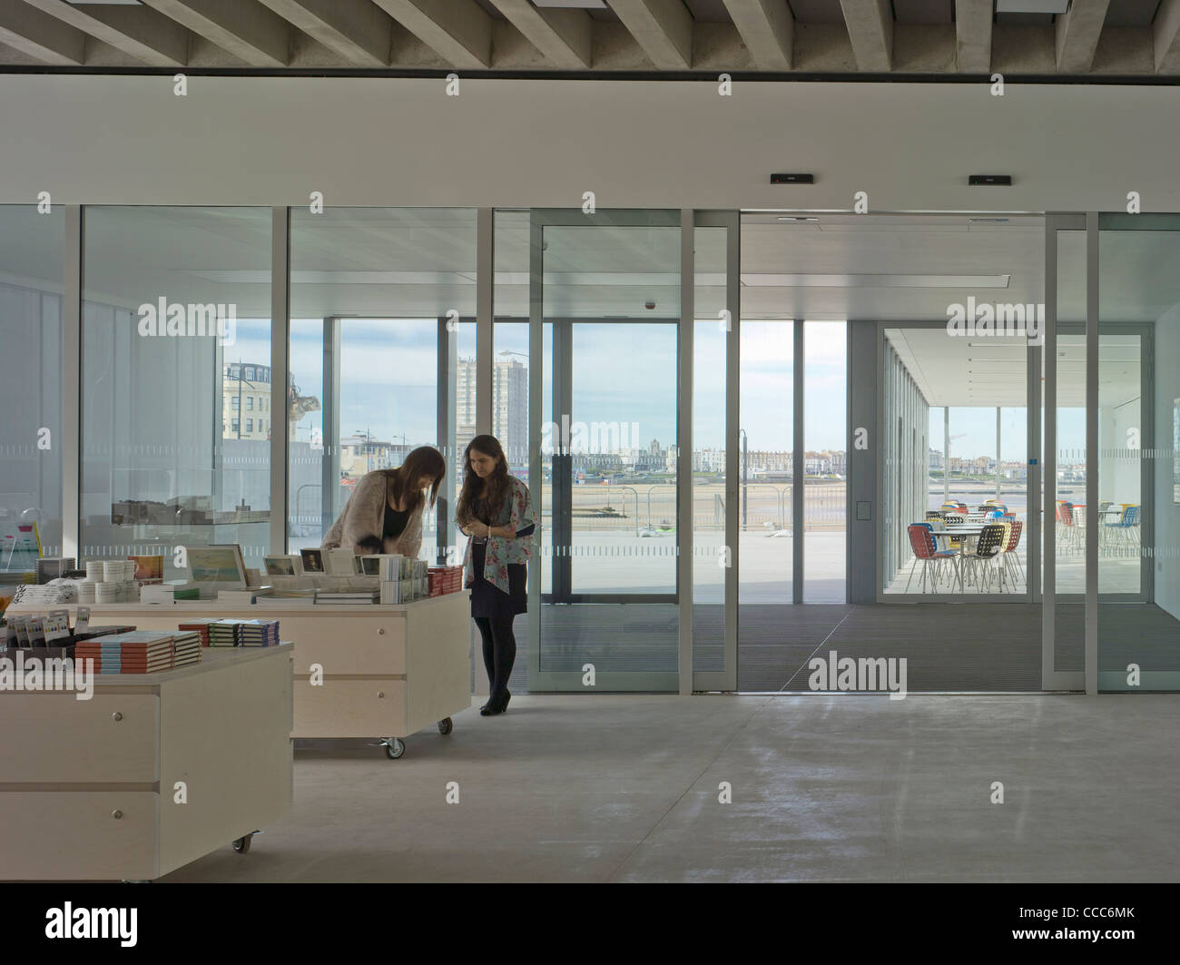 The New Turner Contemporary Art Gallery In Margate On The North Kent ...