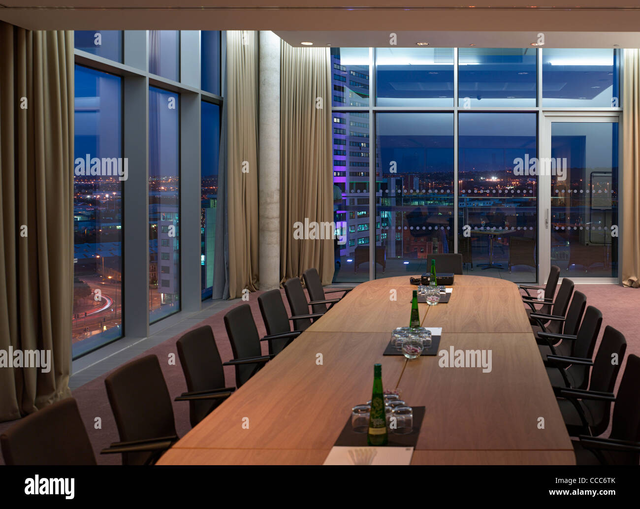 city inn hotel allies & morrison historic granary wharf regeneration ...