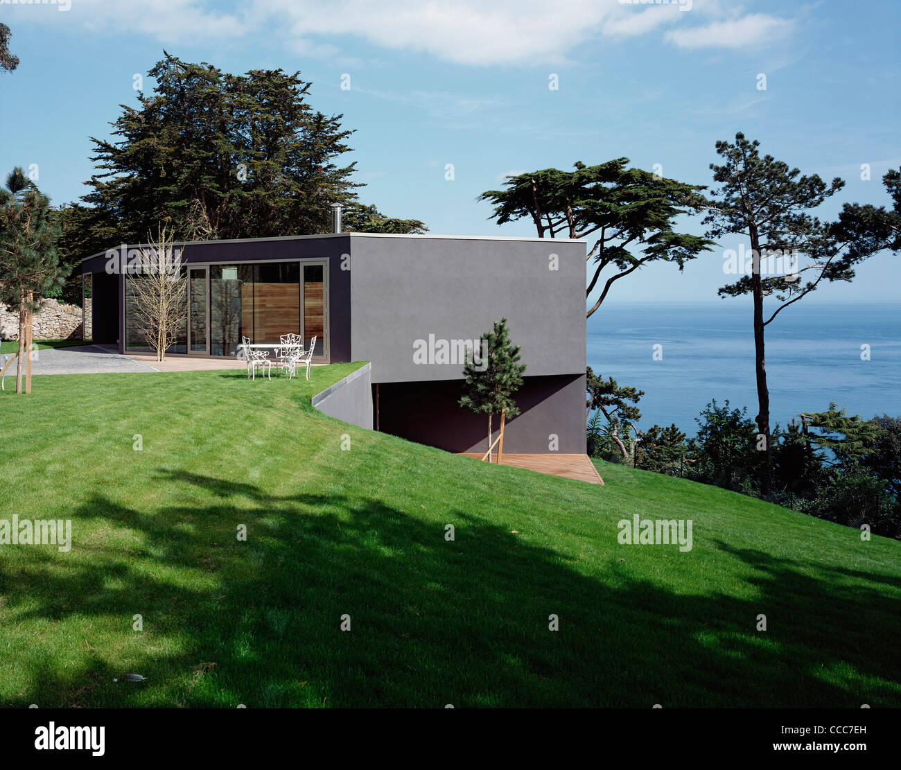 HOUSE VIEW WITH SEA Stock Photo - Alamy