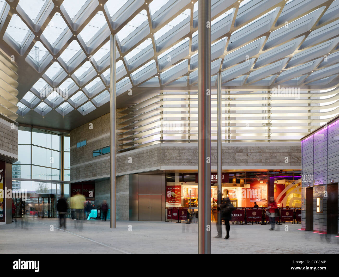 Cinema food court hi-res stock photography and images - Alamy