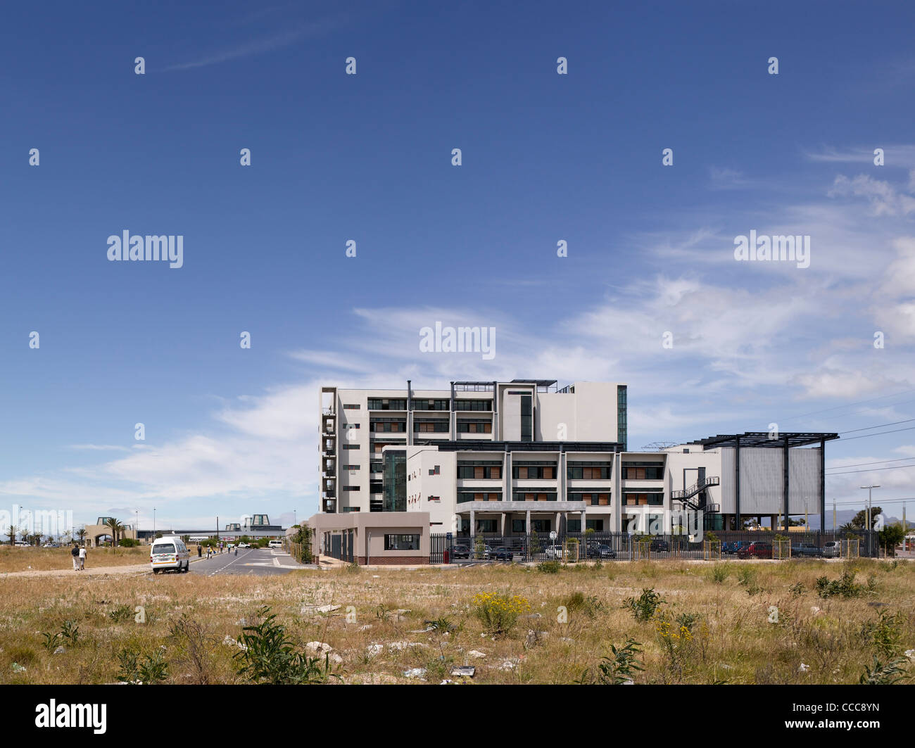 Staggered buildings hi-res stock photography and images - Alamy