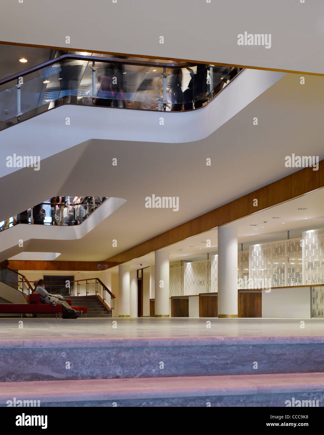 ROYAL FESTIVAL HALL WATERLOO STAIRS AND CLOAKROOM Stock Photo - Alamy