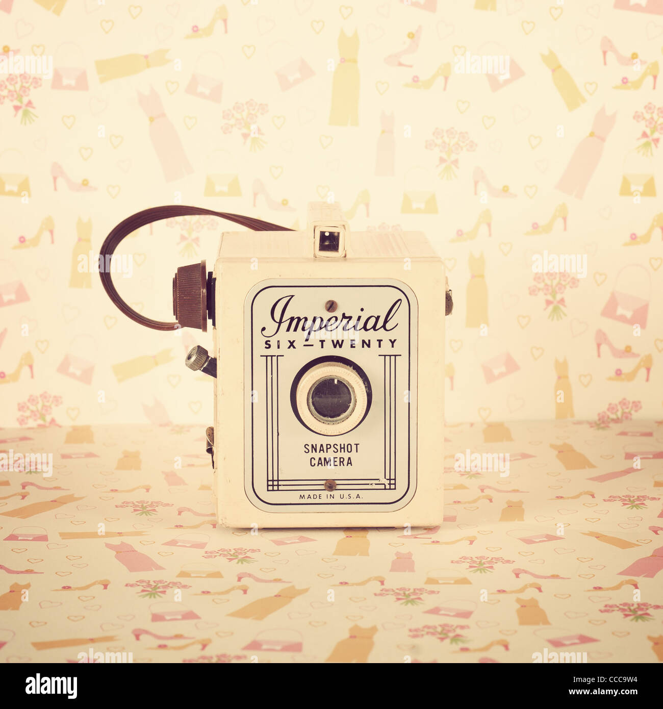 Plastic camera hi-res stock photography and images - Alamy
